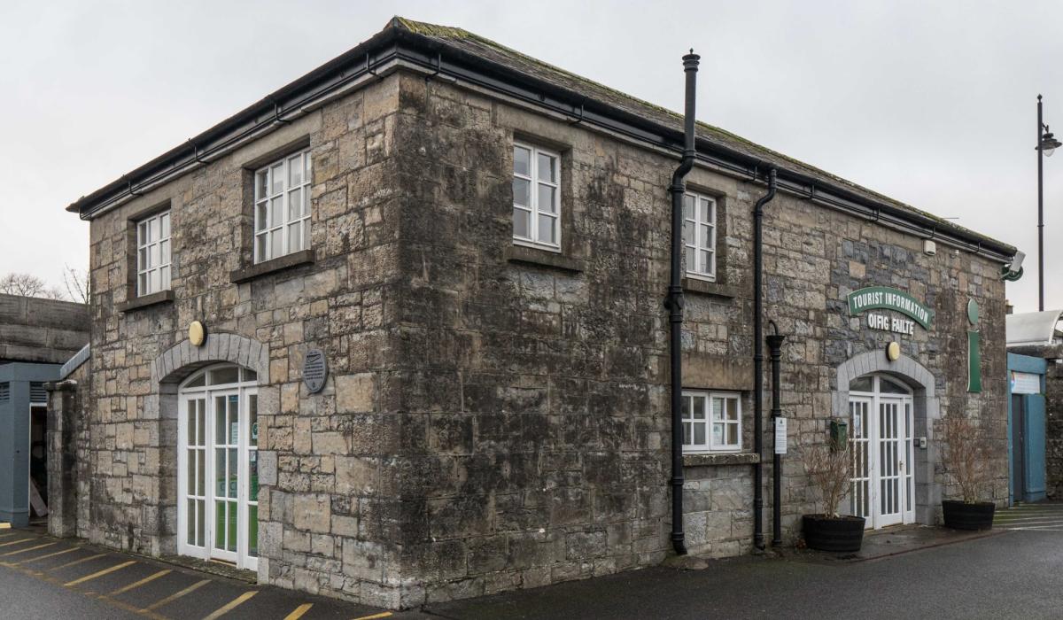 Historic Old Barrel Store in Carrick flooded, clean-up underway ...
