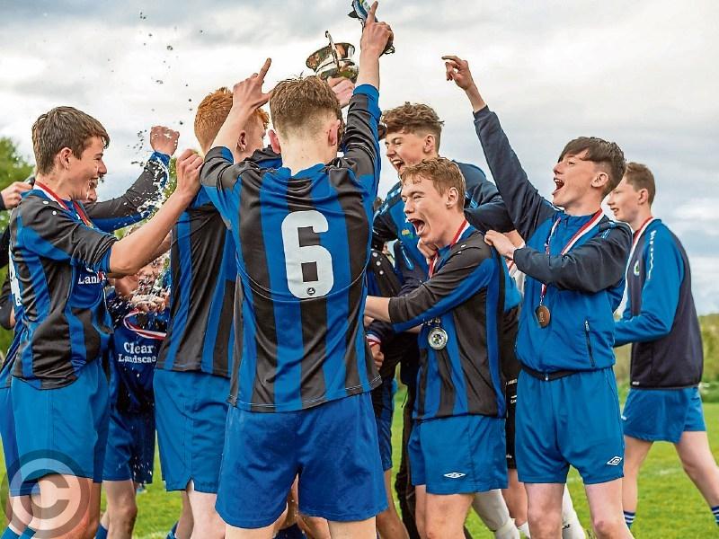 Connolly's long range thunderbolt helps Manor Rangers to victory in ...