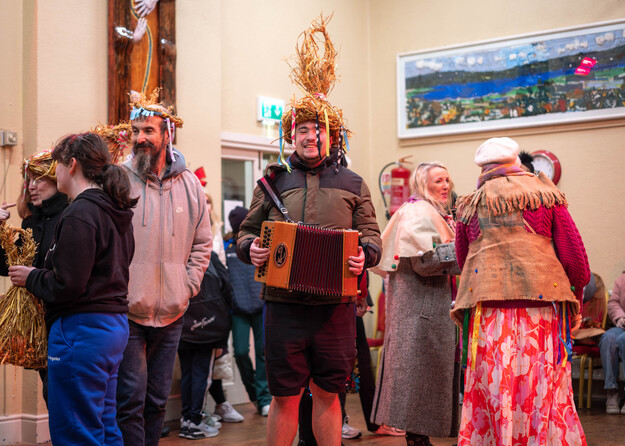 Gallery: Leitrim Mummers light up Drumkeerin with festive parade - Page ...